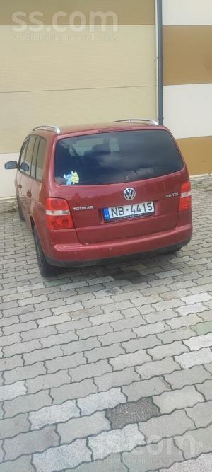 Sarkans Volkswagen Touran 2004 Jelgava, ar dzinēja tilpumu 1.90 L un nobraukumu 490 tūkst. km par 1200 €, foto 6 vietnē AUTOMOTO.COM.LV