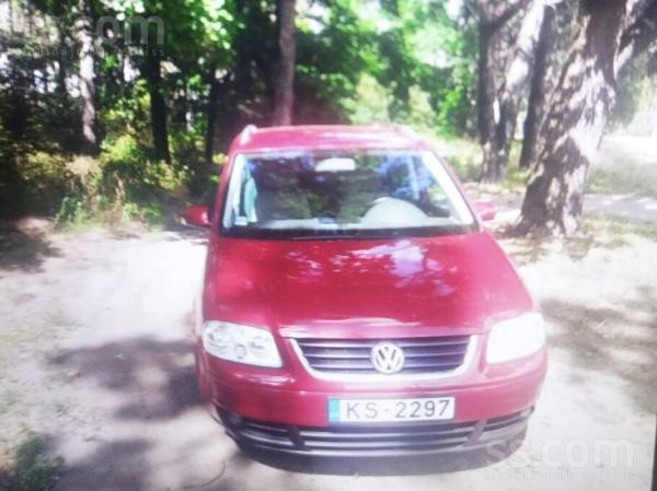 Sarkans Volkswagen Touran 2004 Daugavpils, ar dzinēja tilpumu 1.60 L un nobraukumu 260 tūkst. km par 1600 €, foto 1 vietnē AUTOMOTO.COM.LV