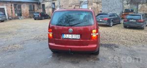 Sarkans Volkswagen Touran 2005 Rīga, ar dzinēja tilpumu 2.00 L un nobraukumu 230 tūkst. km par 3500 €, foto 2 vietnē AUTOMOTO.COM.LV