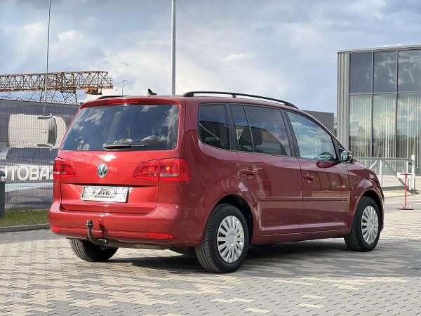 Sarkans Volkswagen Touran 2011 Šauļi, ar dzinēja tilpumu 1.39 L un nobraukumu 209 tūkst. km par 5200 €, foto 8 vietnē AUTOMOTO.COM.LV
