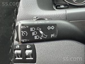 Sarkans Volkswagen Touran 2011 Ogre, ar dzinēja tilpumu 1.60 L un nobraukumu 235 tūkst. km par 5750 €, foto 25 vietnē AUTOMOTO.COM.LV