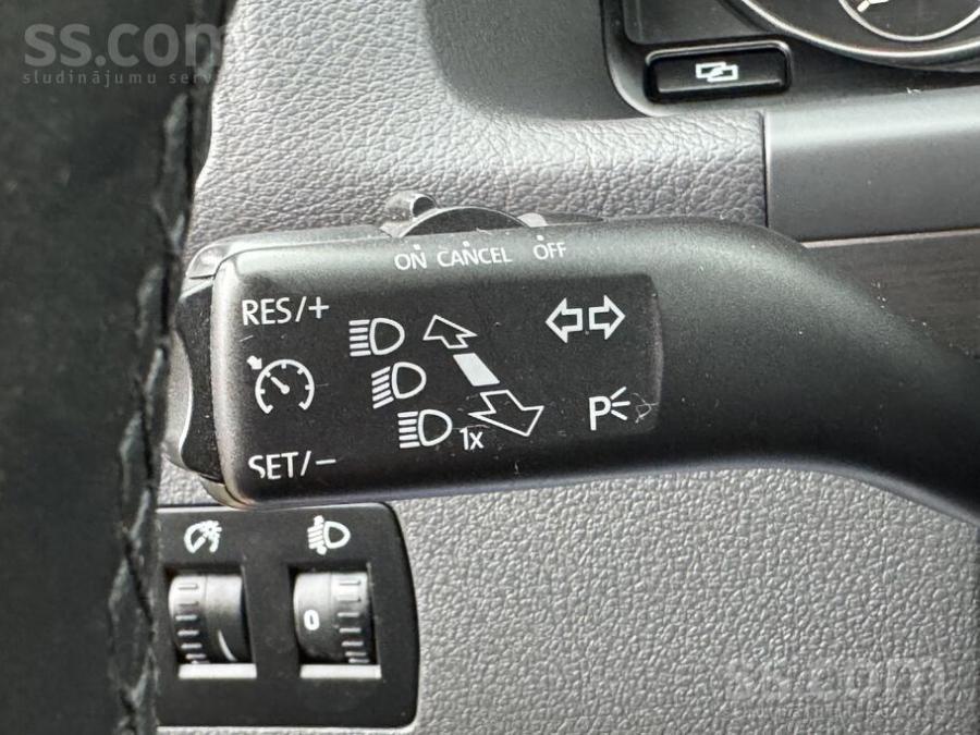Sarkans Volkswagen Touran 2011 Ogre, ar dzinēja tilpumu 1.60 L un nobraukumu 235 tūkst. km par 5750 €, foto 25 vietnē AUTOMOTO.COM.LV