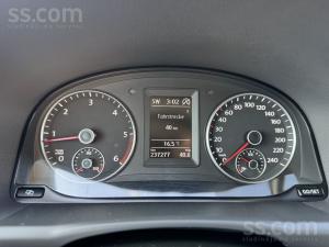 Sarkans Volkswagen Touran 2011 Ogre, ar dzinēja tilpumu 1.60 L un nobraukumu 235 tūkst. km par 5750 €, foto 29 vietnē AUTOMOTO.COM.LV
