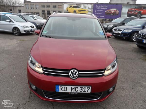 Sarkans Volkswagen Touran 2013 Klaipėda, ar dzinēja tilpumu 1.40 L un nobraukumu 215 tūkst. km par 5590 €, foto 2 vietnē AUTOMOTO.COM.LV