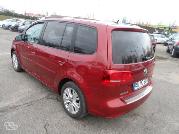 Sarkans Volkswagen Touran 2013 Klaipėda, ar dzinēja tilpumu 1.40 L un nobraukumu 215 tūkst. km par 5590 €, foto 5 vietnē AUTOMOTO.COM.LV