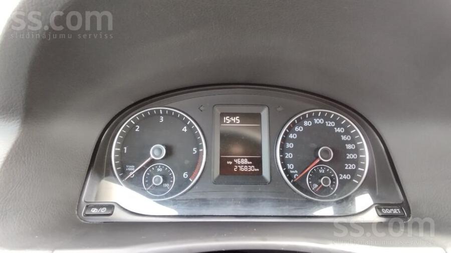 Sarkans Volkswagen Touran 2014 Rīga, ar dzinēja tilpumu 1.60 L un nobraukumu 277 tūkst. km par 5350 €, foto 6 vietnē AUTOMOTO.COM.LV