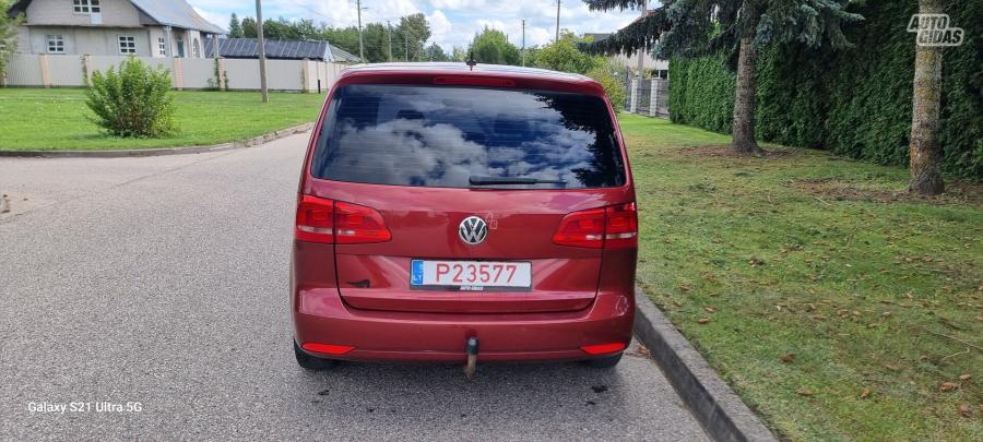 Sarkans Volkswagen Touran 2014 Kėdainiai, ar dzinēja tilpumu 1.20 L un nobraukumu 219 tūkst. km par 4199 €, foto 9 vietnē AUTOMOTO.COM.LV
