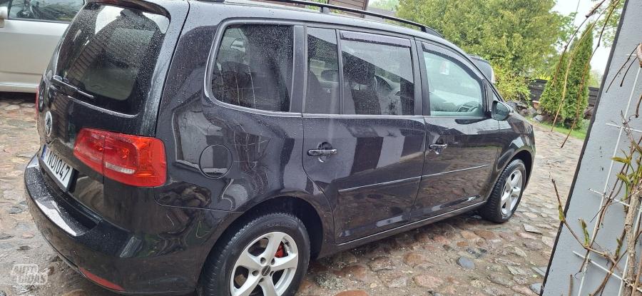 Volkswagen Touran 2012 Šauļi, ar dzinēja tilpumu 1.60 L un nobraukumu 225 tūkst. km par 6200 €, foto 11 vietnē AUTOMOTO.COM.LV