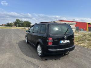 Volkswagen Touran 2003 Kauņa, ar dzinēja tilpumu 2.00 L un nobraukumu 387 tūkst. km par 1500 €, foto 3 vietnē AUTOMOTO.COM.LV