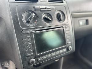 Volkswagen Touran 2003 Kauņa, ar dzinēja tilpumu 2.00 L un nobraukumu 387 tūkst. km par 1500 €, foto 8 vietnē AUTOMOTO.COM.LV