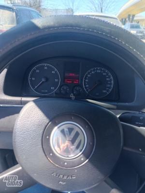 Volkswagen Touran 2004 in Klaipeda, with an engine capacity of 1.90 L and mileage of 274 thousand km for 2000 €, photo 4 on AUTOMOTO.COM.LV