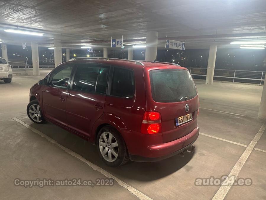Volkswagen Touran 2005 Tallina, ar dzinēja tilpumu 1.90 L un nobraukumu 335 tūkst. km par 2200 €, foto 2 vietnē AUTOMOTO.COM.LV