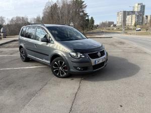 Volkswagen Touran 2005 Elektrėnai, ar dzinēja tilpumu 1.90 L un nobraukumu 380 tūkst. km par 3000 €, foto  vietnē AUTOMOTO.COM.LV