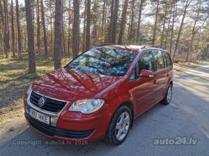 Volkswagen Touran 2007 in Tallinn, with an engine capacity of 1.40 L and mileage of 170 thousand km for 1990 €, photo  on AUTOMOTO.COM.LV
