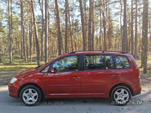 Volkswagen Touran 2007 in Tallinn, with an engine capacity of 1.40 L and mileage of 170 thousand km for 1990 €, photo 4 on AUTOMOTO.COM.LV
