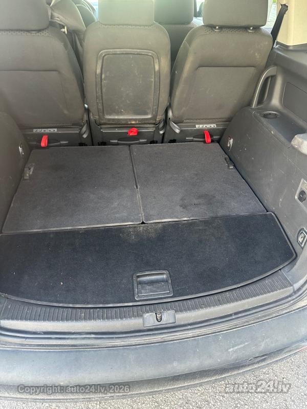 Volkswagen Touran 2008 Tartu, ar dzinēja tilpumu 2.00 L un nobraukumu 280 tūkst. km par 3500 €, foto 5 vietnē AUTOMOTO.COM.LV