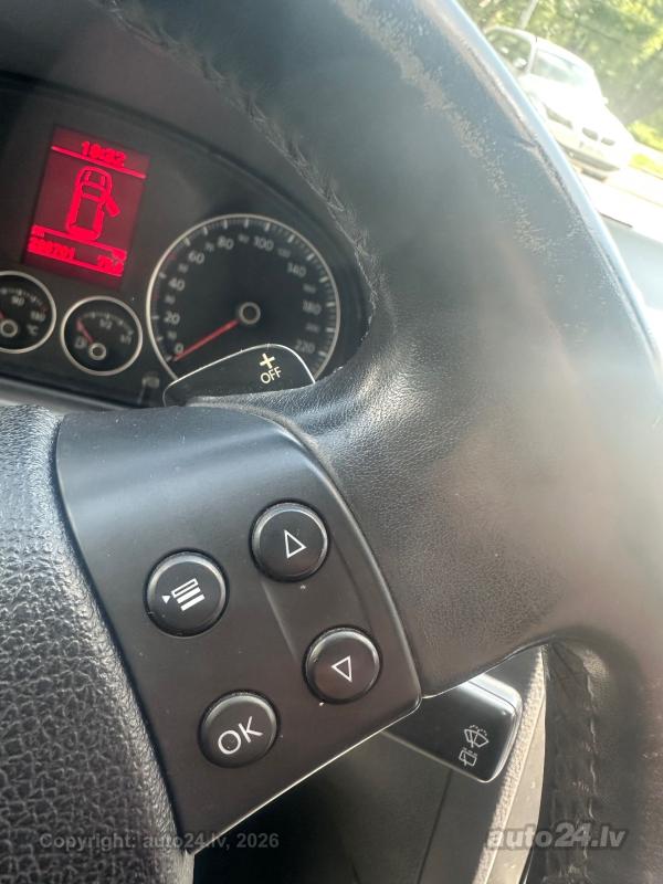 Volkswagen Touran 2008 Tartu, ar dzinēja tilpumu 2.00 L un nobraukumu 280 tūkst. km par 3500 €, foto 7 vietnē AUTOMOTO.COM.LV