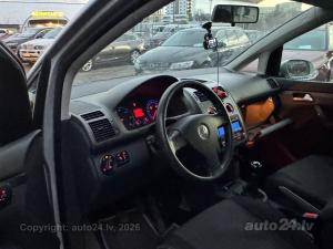Volkswagen Touran 2009 Tallina, ar dzinēja tilpumu 1.90 L un nobraukumu 290 tūkst. km par 1900 €, foto 15 vietnē AUTOMOTO.COM.LV