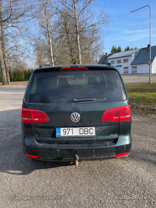 Volkswagen Touran 2010 Viljandi, ar dzinēja tilpumu 1.40 L un nobraukumu 0 tūkst. km par 1200 €, foto 5 vietnē AUTOMOTO.COM.LV