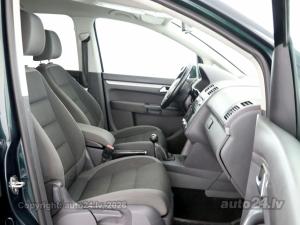 Volkswagen Touran 2010 in Tallinn, with an engine capacity of 1.40 L and mileage of 288 thousand km for 2299 €, photo 6 on AUTOMOTO.COM.LV