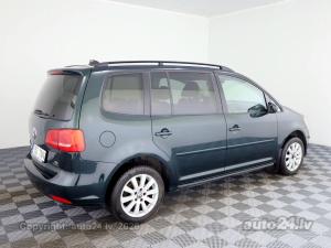 Volkswagen Touran 2011 Tallina, ar dzinēja tilpumu 1.40 L un nobraukumu 269 tūkst. km par 3499 €, foto 3 vietnē AUTOMOTO.COM.LV