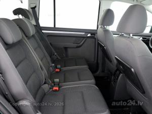 Volkswagen Touran 2011 Tallina, ar dzinēja tilpumu 1.40 L un nobraukumu 269 tūkst. km par 3499 €, foto 7 vietnē AUTOMOTO.COM.LV