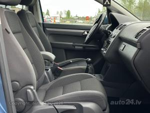 Volkswagen Touran 2011 Tallina, ar dzinēja tilpumu 2.00 L un nobraukumu 321 tūkst. km par 449 €, foto 10 vietnē AUTOMOTO.COM.LV