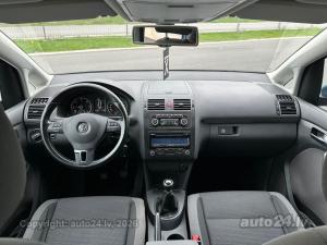 Volkswagen Touran 2011 Tallina, ar dzinēja tilpumu 2.00 L un nobraukumu 321 tūkst. km par 449 €, foto 13 vietnē AUTOMOTO.COM.LV