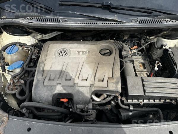 Volkswagen Touran 2011 Jelgava, ar dzinēja tilpumu 1.60 L un nobraukumu 265 tūkst. km par 1000 €, foto 2 vietnē AUTOMOTO.COM.LV