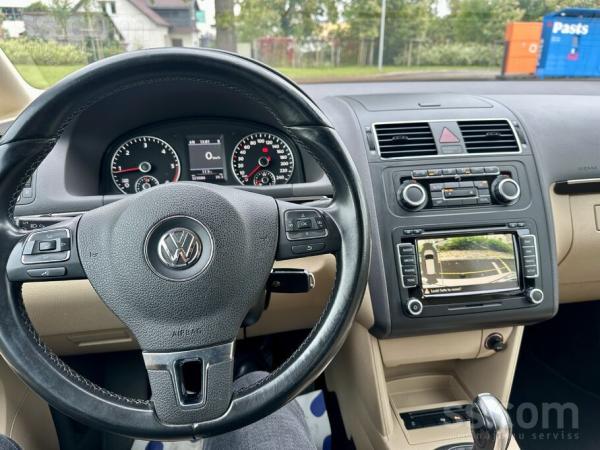 Фольксваген Туран 2011 в Рига на AUTOMOTO.COM.LV Фольксваген Туран 2011 в Рига, объемом двигателя 2.00 л и пробегом 325 тыс. км за 5005 €, фото 7 на AUTOMOTO.COM.LV