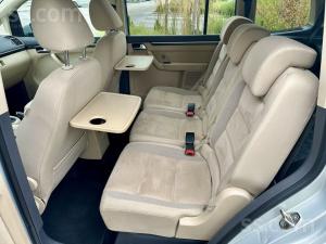 Фольксваген Туран 2011 в Рига, объемом двигателя 2.00 л и пробегом 325 тыс. км за 5005 €, фото 9 на AUTOMOTO.COM.LV