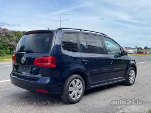 Volkswagen Touran 2015 Viljandi, ar dzinēja tilpumu 1.60 L un nobraukumu 230 tūkst. km par 7980 €, foto 4 vietnē AUTOMOTO.COM.LV