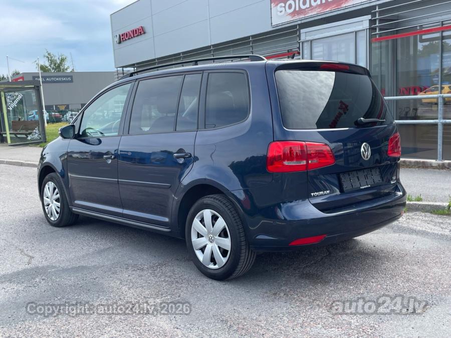 Volkswagen Touran 2015 Viljandi, ar dzinēja tilpumu 1.60 L un nobraukumu 230 tūkst. km par 7980 €, foto 5 vietnē AUTOMOTO.COM.LV