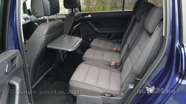Volkswagen Touran 2021 Pērnava, ar dzinēja tilpumu 2.00 L un nobraukumu 234 tūkst. km par 12999 €, foto 11 vietnē AUTOMOTO.COM.LV