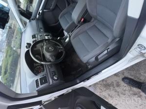 Balts Volkswagen Touran 2012 Rīga, ar dzinēja tilpumu 1.60 L un nobraukumu 271 tūkst. km par 5700 €, foto 17 vietnē AUTOMOTO.COM.LV
