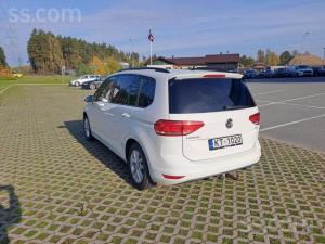 Balts Volkswagen Touran 2017 Rīga, ar dzinēja tilpumu 1.60 L un nobraukumu 203 tūkst. km par 7700 €, foto 3 vietnē AUTOMOTO.COM.LV