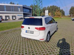 Balts Volkswagen Touran 2017 Rīga, ar dzinēja tilpumu 1.60 L un nobraukumu 203 tūkst. km par 7700 €, foto 4 vietnē AUTOMOTO.COM.LV
