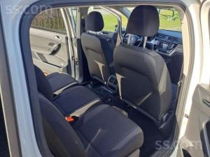 Balts Volkswagen Touran 2017 Rīga, ar dzinēja tilpumu 1.60 L un nobraukumu 203 tūkst. km par 7700 €, foto 9 vietnē AUTOMOTO.COM.LV