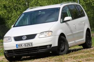 Balts Volkswagen Touran 2005 Rīga, ar dzinēja tilpumu 2.00 L un nobraukumu 355 tūkst. km par 1590 €, foto  vietnē AUTOMOTO.COM.LV