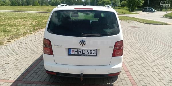 Balts Volkswagen Touran 2007 Elektrėnai, ar dzinēja tilpumu 2.00 L un nobraukumu 391 tūkst. km par 2700 €, foto 9 vietnē AUTOMOTO.COM.LV