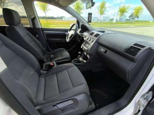Balts Volkswagen Touran 2007 Marijampole, ar dzinēja tilpumu 1.90 L un nobraukumu 340 tūkst. km par 1499 €, foto 12 vietnē AUTOMOTO.COM.LV