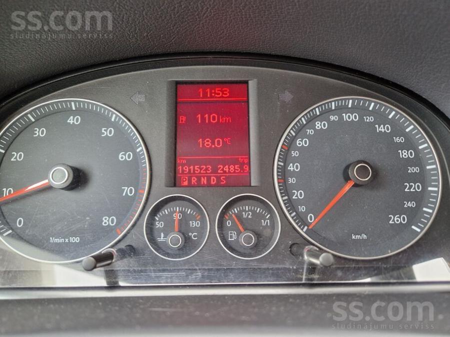 Balts Volkswagen Touran 2009 Bauska, ar dzinēja tilpumu 1.40 L un nobraukumu 192 tūkst. km par 3600 €, foto 15 vietnē AUTOMOTO.COM.LV