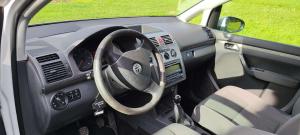 Balts Volkswagen Touran 2010 Šilalė, ar dzinēja tilpumu 1.90 L un nobraukumu 360 tūkst. km par 2900 €, foto 3 vietnē AUTOMOTO.COM.LV
