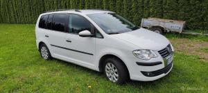 Balts Volkswagen Touran 2010 Šilalė, ar dzinēja tilpumu 1.90 L un nobraukumu 360 tūkst. km par 2900 €, foto 16 vietnē AUTOMOTO.COM.LV