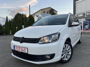 Balts Volkswagen Touran 2010 Alīta, ar dzinēja tilpumu 1.39 L un nobraukumu 216 tūkst. km par 3990 €, foto  vietnē AUTOMOTO.COM.LV