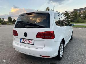 Balts Volkswagen Touran 2010 Alīta, ar dzinēja tilpumu 1.39 L un nobraukumu 216 tūkst. km par 3990 €, foto 8 vietnē AUTOMOTO.COM.LV