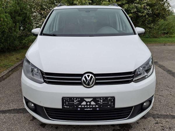 Balts Volkswagen Touran 2011 Ukmergė, ar dzinēja tilpumu 1.20 L un nobraukumu 241 tūkst. km par 3950 €, foto 2 vietnē AUTOMOTO.COM.LV