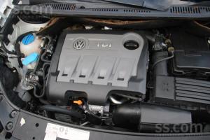 White Volkswagen Touran 2011 in Tukums, with an engine capacity of 1.60 L and mileage of 205 thousand km for 6358 €, photo 24 on AUTOMOTO.COM.LV