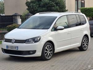 Balts Volkswagen Touran 2011 Tauragė, ar dzinēja tilpumu 1.60 L un nobraukumu 274 tūkst. km par 4600 €, foto  vietnē AUTOMOTO.COM.LV
