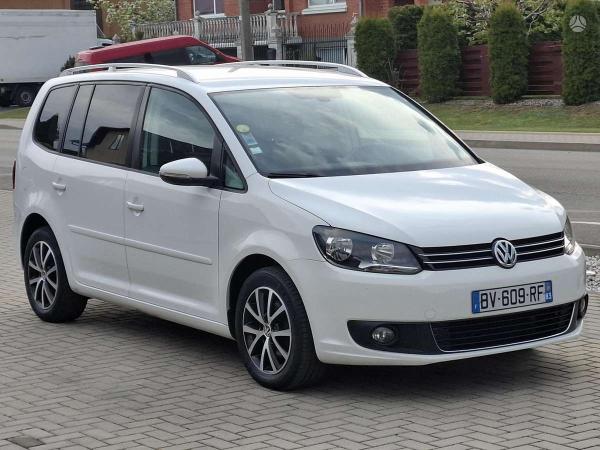 Balts Volkswagen Touran 2011 Tauragė, ar dzinēja tilpumu 1.60 L un nobraukumu 274 tūkst. km par 4600 €, foto 8 vietnē AUTOMOTO.COM.LV